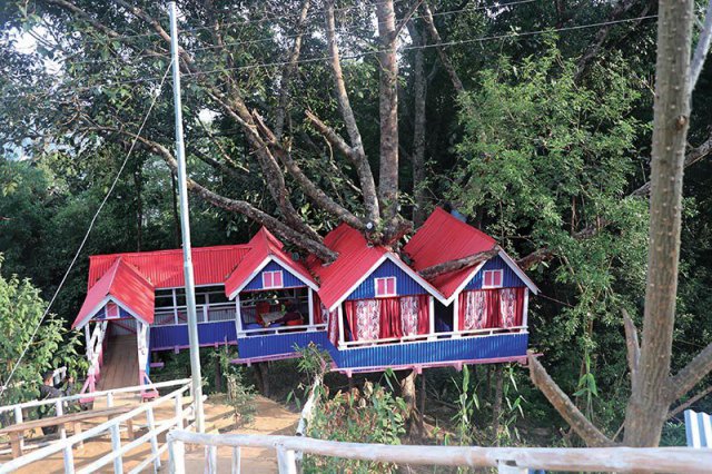 Resort with tree houses in Dharan - Wonders of Nepal